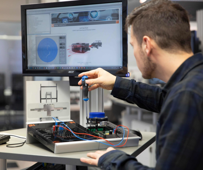 Lucas Nülle - Lucas-Nuelle Training Systems for vocational training and ...